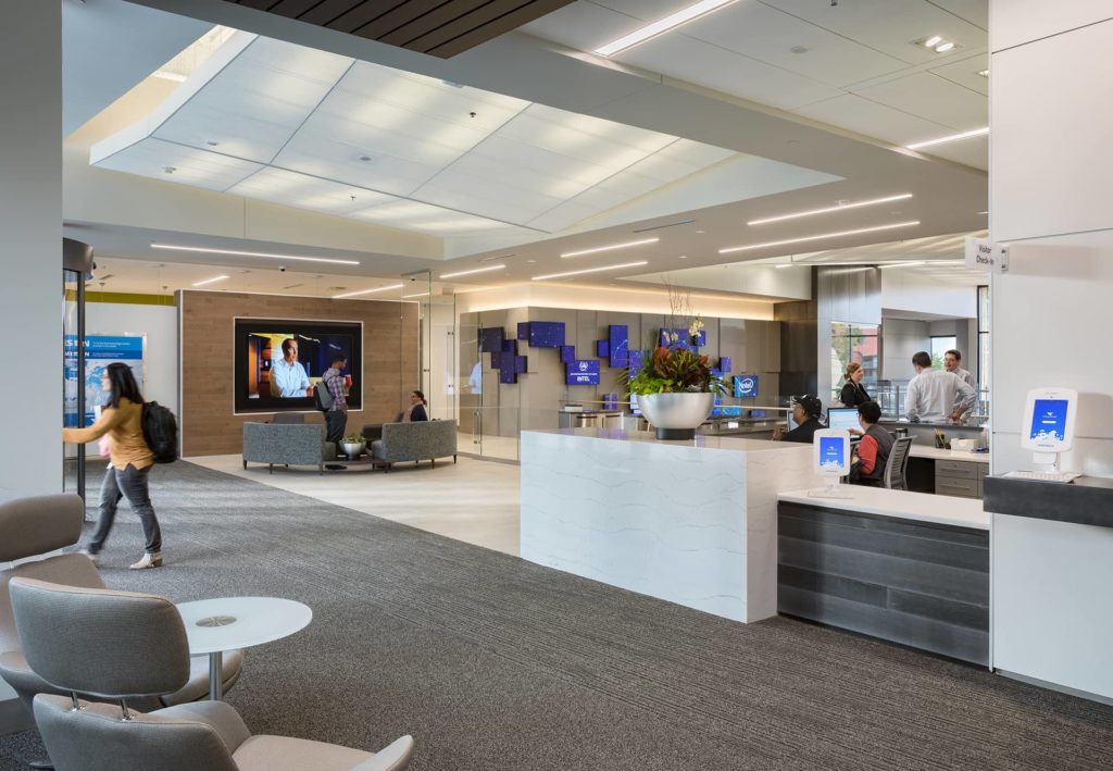 World Wide Technology GHQ - M+H Architects